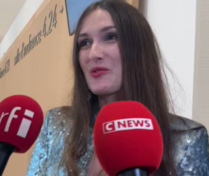 Who Are Alexandra De Taddeo Parents? Partner Piotr Pavlenski ...