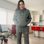 Who Is Vanessa Nunes, Amanda Nunes Sister? Their Age Difference And ...