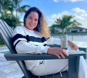 Who Is Vanessa Nunes, Amanda Nunes Sister? Their Age Difference And ...