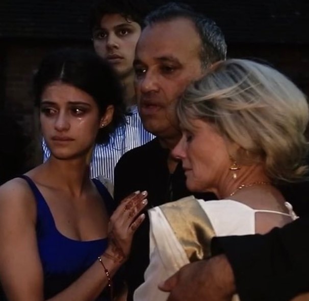 Anya Chalotra Parents: Meet Madan Chalotra and April Chalotra, In ...