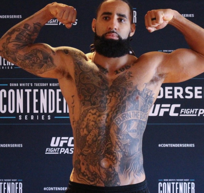 Austen Lane: Why Did He Leave Football and Become a UFC Fighter?