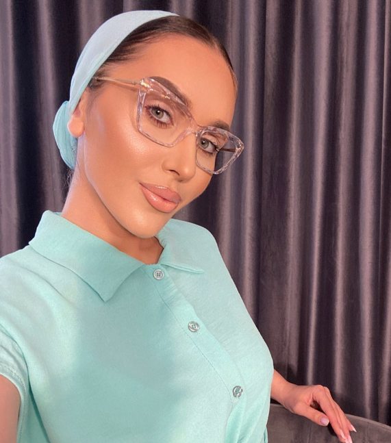 Who Is Makeup Artist Dana Roba? Wiki/Bio, Age And More