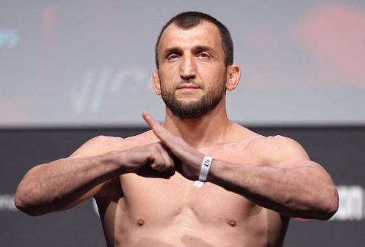 What Is UFC Star Muslim Salikhov Religion? Family Ethnicity - Is He ...
