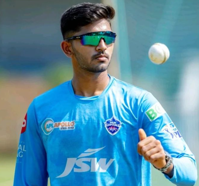 Vicky Ostwal (Cricketer) Bio, Career, Family, Net Worth 2023 and More