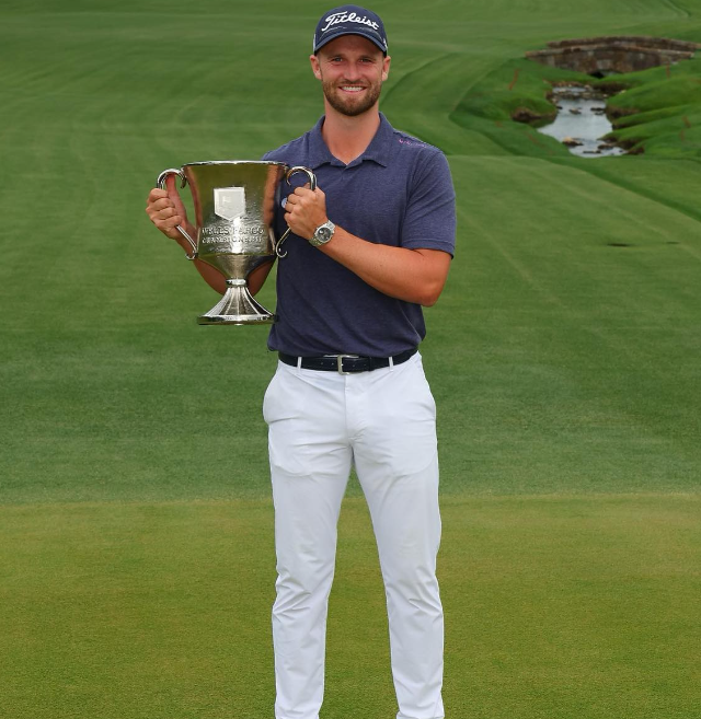 Wyndham Clark's Parents: Randall Clark and Lisa Clark, Family, Career ...