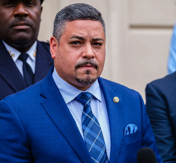 Who Is Leidy Caban (Edward Caban Wife)? Meet Their Childrens Edward And Ava