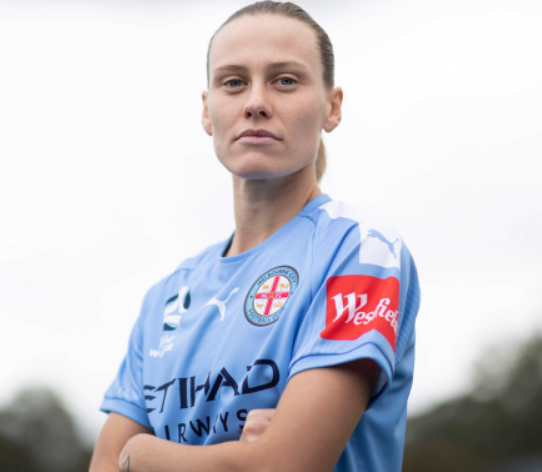 Who Are Emily van Egmond Parents? Meet Annette And Gary van Egmond And ...