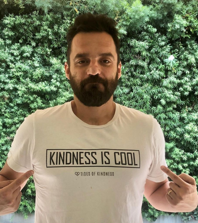 Is Jake Johnson Dead? Death Rumors, Career, Bio, With Taylor Swift and More