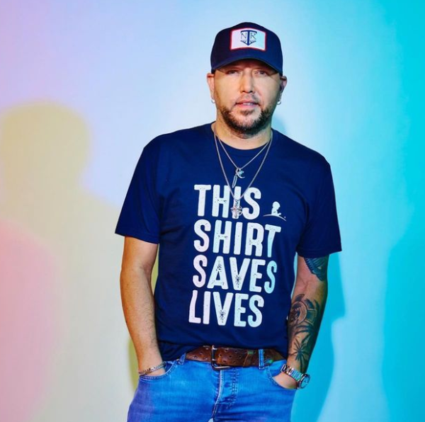 What Happened To Jason Aldean Face? Before And After Photos - Did He ...