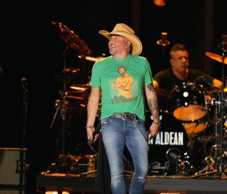 What Happened To Jason Aldean Face? Before And After Photos - Did He ...