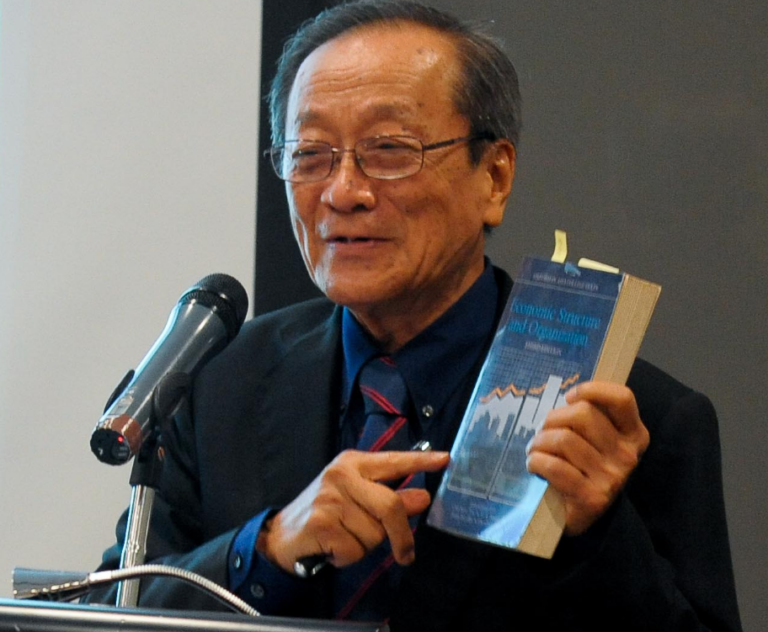 Who Is Lim Chong Yah Wife (See Nah Nah)? Married Life, Wiki/Bio And Age ...