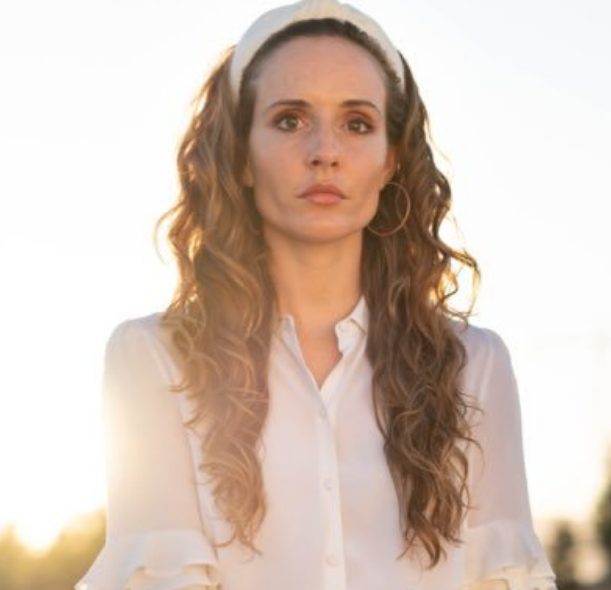 Are Meaghan Oppenheimer And Robert Oppenheimer Related? Their ...