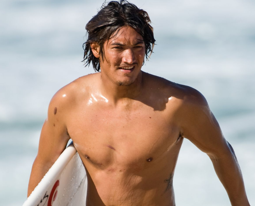 Who Is Emma Brereton, Mikala Jones Wife? Meet Their Kids Bella Jones ...