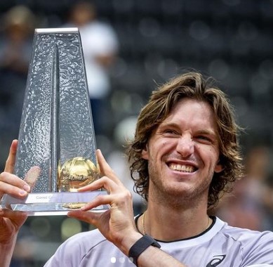 Nicolás Jarry’s Wife Laura Urruti: Family Support and Personal Life