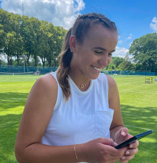 Is Sofia Kenin Dating or Not? Boyfriend, Dating & Relationship History