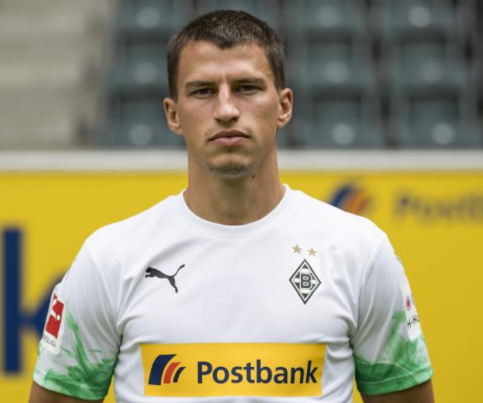 Who Is Stefan Lainer (Footballer) Wife? Meet Bundesliga Star Frau ...