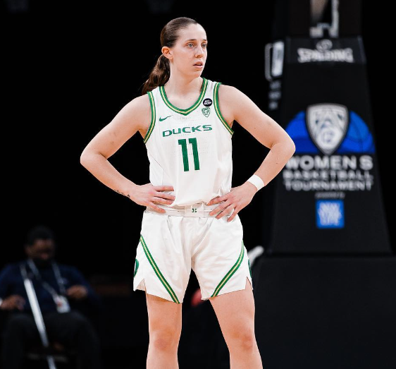 Who Is Taylor Mikesell Brother Clarke Mikesell? Family Ethnicity And ...