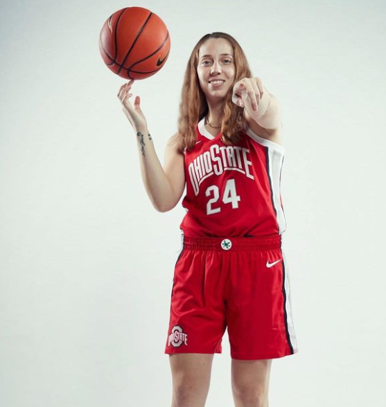 Who Is Taylor Mikesell Brother Clarke Mikesell? Family Ethnicity And ...