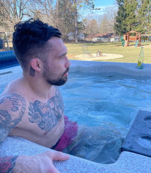 Who Is Tucker Lutz? Bio, Wiki, Age, Career, Family, Net Worth 2023 and More