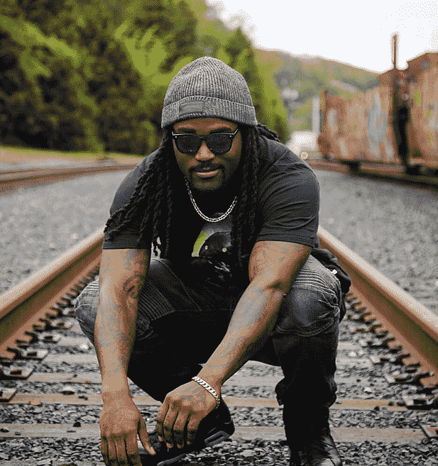 Who Is Johnny Collins? Alex Collins Brother, Age, Career and More