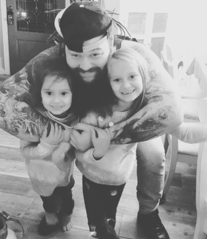 Bray Wyatt's Daughter: Meet Cadyn And Kendyl Rotunda, Age, Academic ...