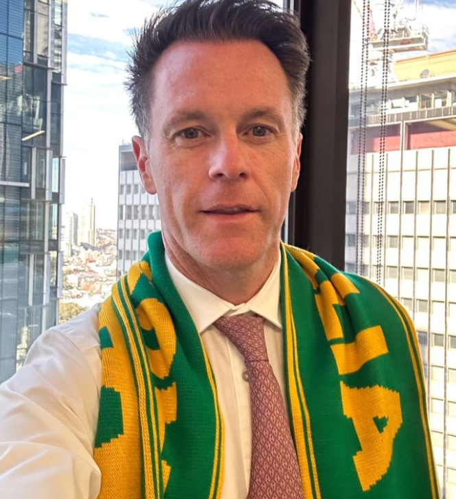 How Many Children Does Chris Minns Have? Meet His Sons Joe, Nick And ...