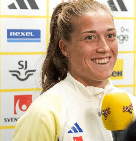 Filippa Angeldahl Partner: Meet Megan Brakes, Relationship, Family ...