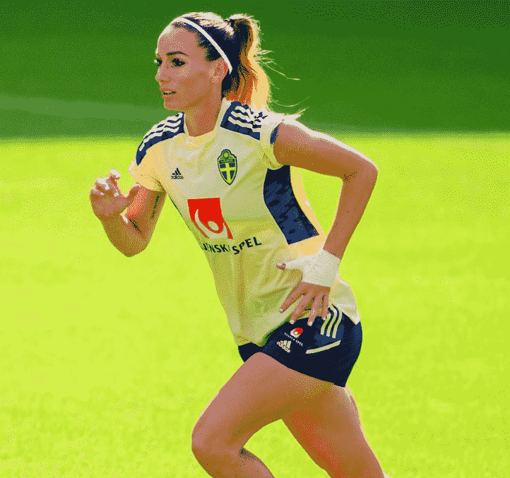 Where Are Kosovare Asllani Parents From? Family Ethnicity And Origin ...