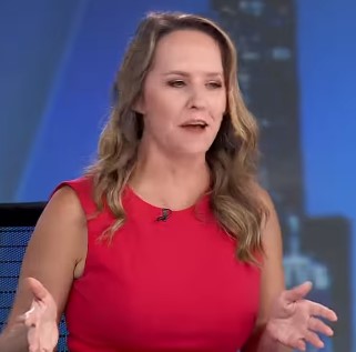 Sarah Jindra: Husband (Brent Taylor), Kids, Family, Baseball Practice ...