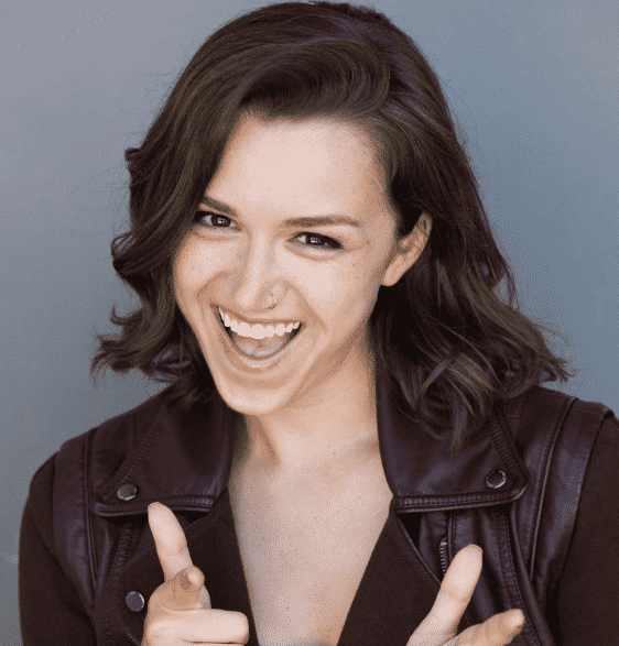 Who Are Sarah Young Parents? Meet Father Wayne Young And Mother ...