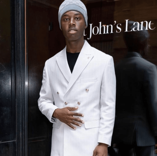 Who Is Robin Hibbert, Alex Hibbert Sister? Parents And Family Ethnicity ...