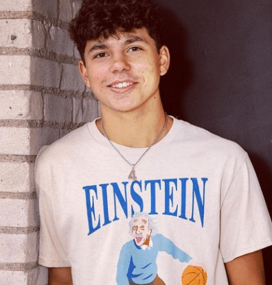 Elijah Holt (Obituary): Death Cause, Accident And More About The Grand ...