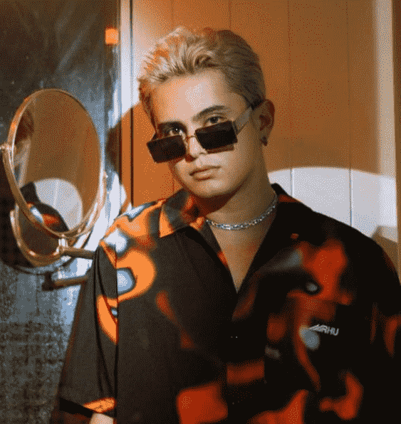 Who Is Issa Pressman Boyfriend? Meet James Reid - Relationship History ...