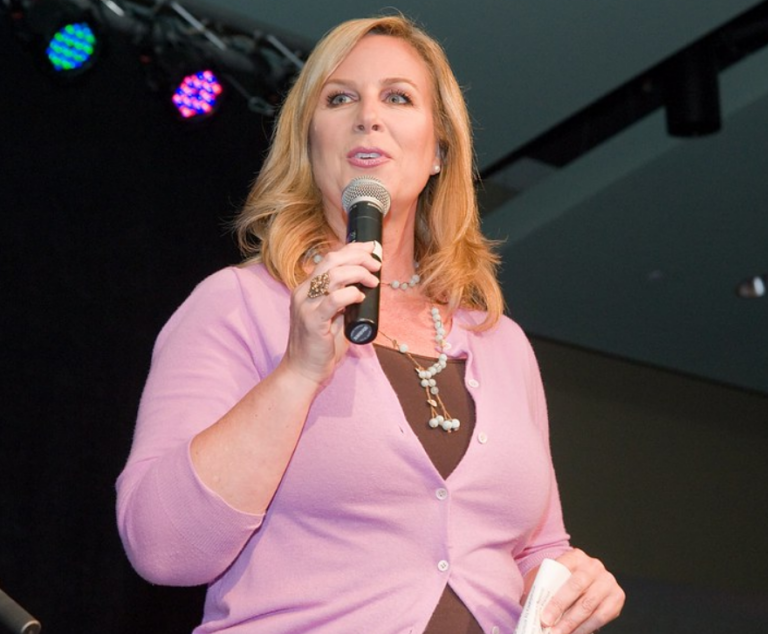 Who Was Dr. Steven Houser? Meet Janelle Stelson Husband - Their Married ...