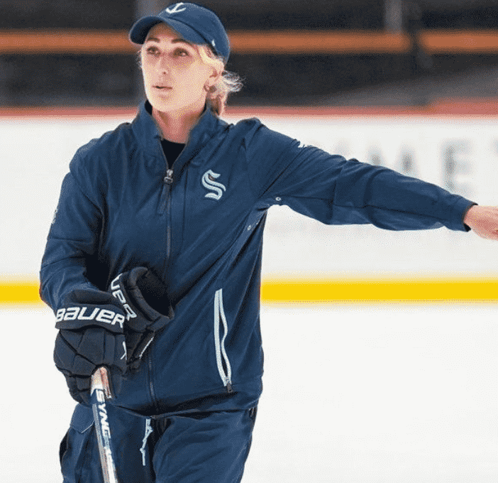 Is Jessica Campbell First Female NHL Coach Married? Husband ...