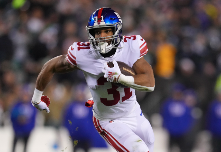 Matt Breida's Wife: Meet Silvana Breida, the Woman Behind the ...