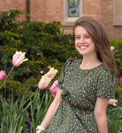 Is Shari Franke from 8 Passengers Married? Unraveling the Mystery on ...