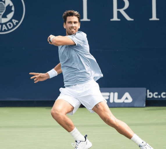 Cameron Norrie's Girlfriend Louise Jacobi: Marriage, Age, Instagram ...