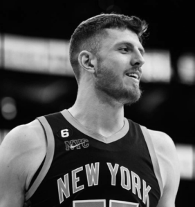 Isaiah Hartenstein: Parents, Bio, Wiki, Age, Height, Weight, Career ...