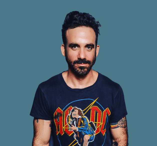 Who Is Missi Pyle, Josh Adam Meyers Girlfriend? Relationship History ...