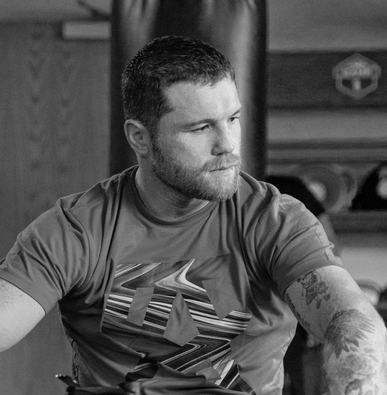 Canelo Alvarez's Impressive Weight Loss Transformation