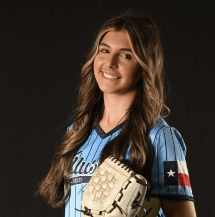 The Inspirational Story of Softball Star Cierra Kemp and the Supportive ...