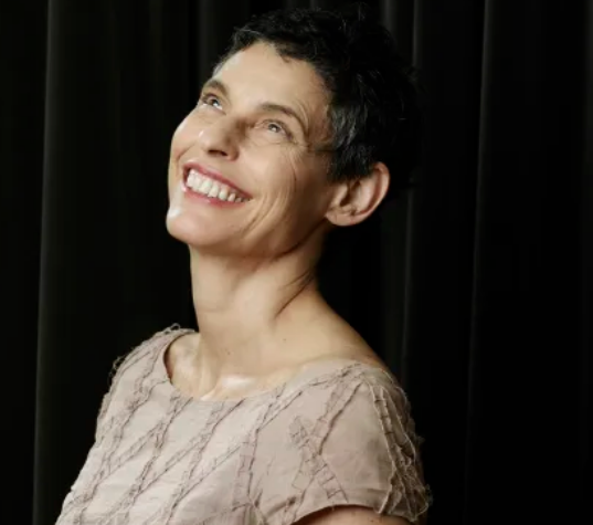 Deborah Conway's 2023 Health Saga Revealed