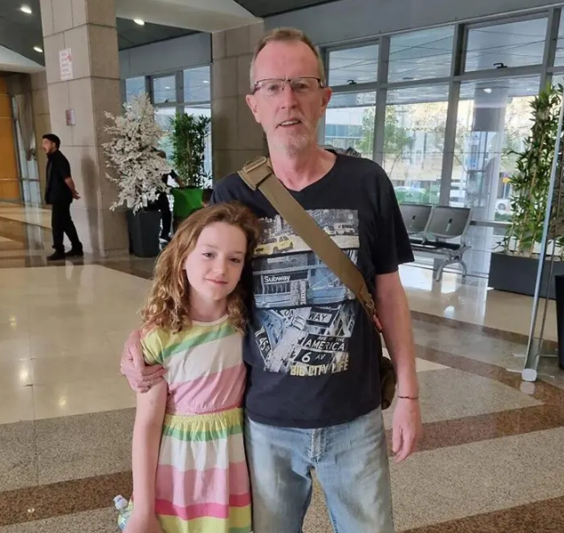 Where Is Emily Hand Now? Emily Hand Father Thomas Hand, 9Year Old Girl ...