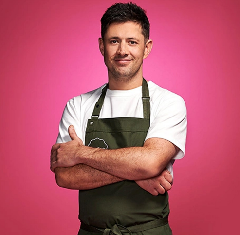 Gareth Whitton's Age and Wikipedia Revelations