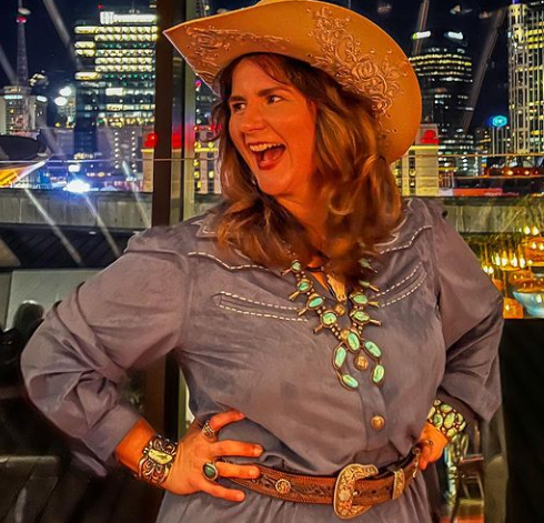 Jenny Fleenor: Married Life, Parents, Career, Achievements Of Musician ...