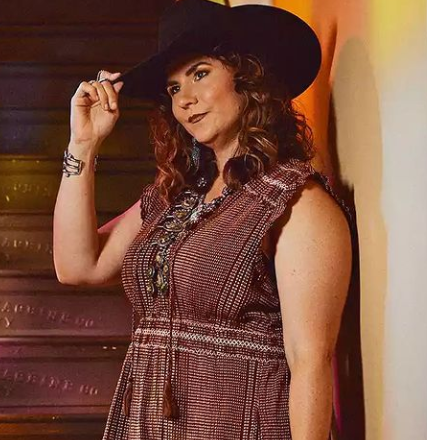 Jenny Fleenor: Married Life, Parents, Career, Achievements Of Musician ...