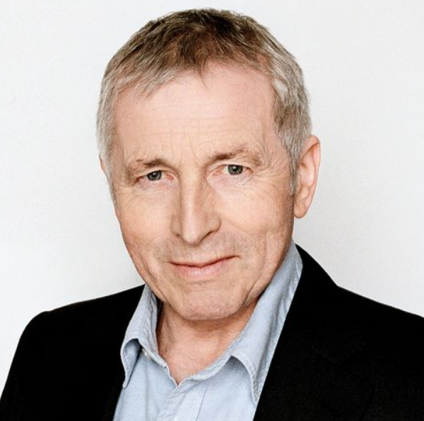 Meet Jonathan Dimbleby Wife Jessica Ray, Daughters Daisy And Gwendolen ...