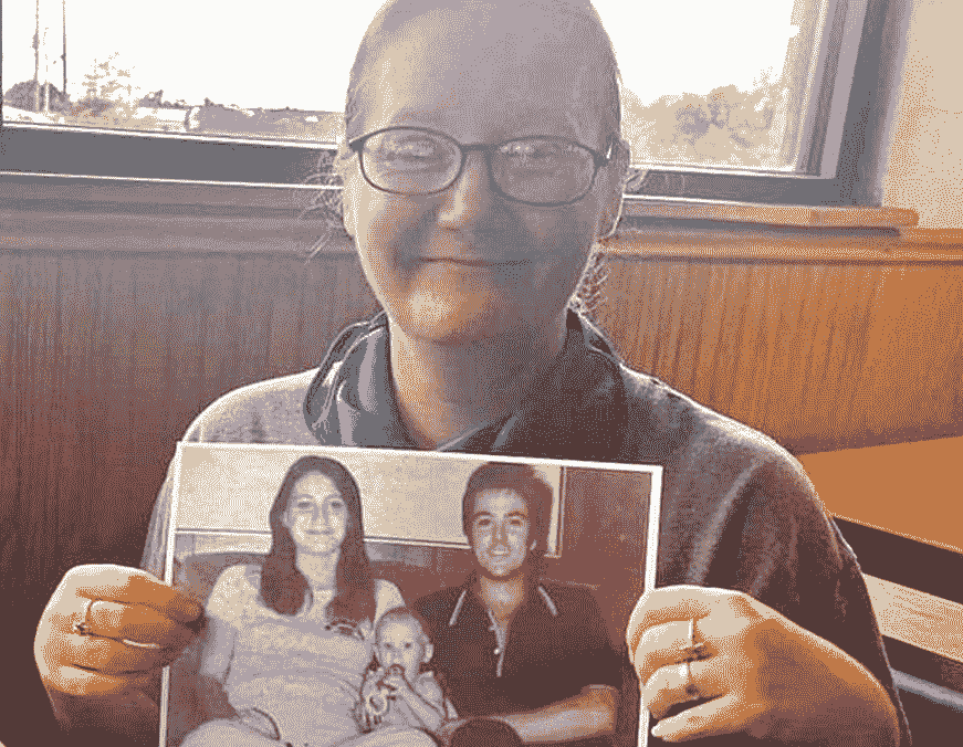 Who Are Baby Holly Parents? Meet Father Harold Dean Clouse Jr. And ...