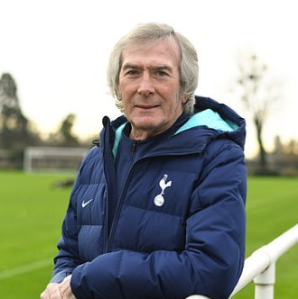 What Is Pat Jennings' Net Worth in 2023? Belfast Tribute, Bio, Career ...